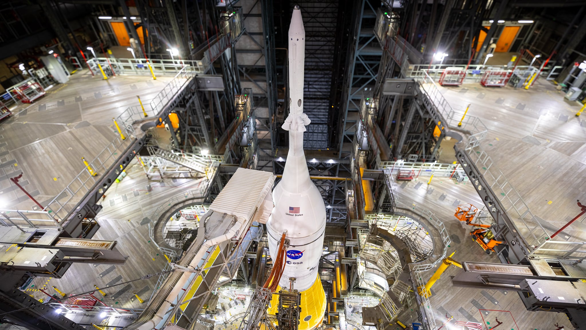 How Artemis 2 will communicate from deep space - SpaceQ Media Inc.